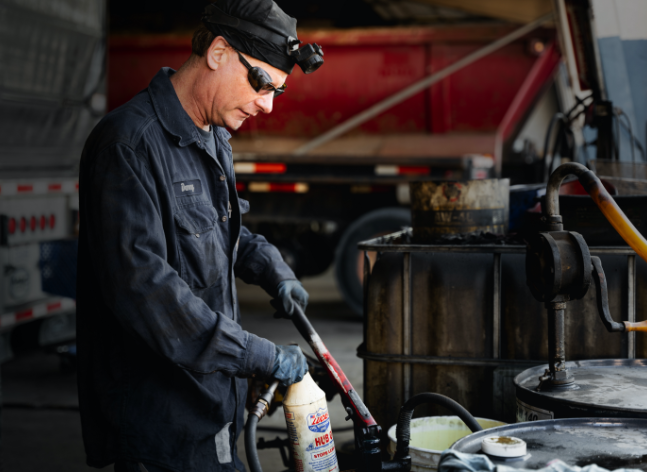 Service | Royal Truck & Utility Trailer