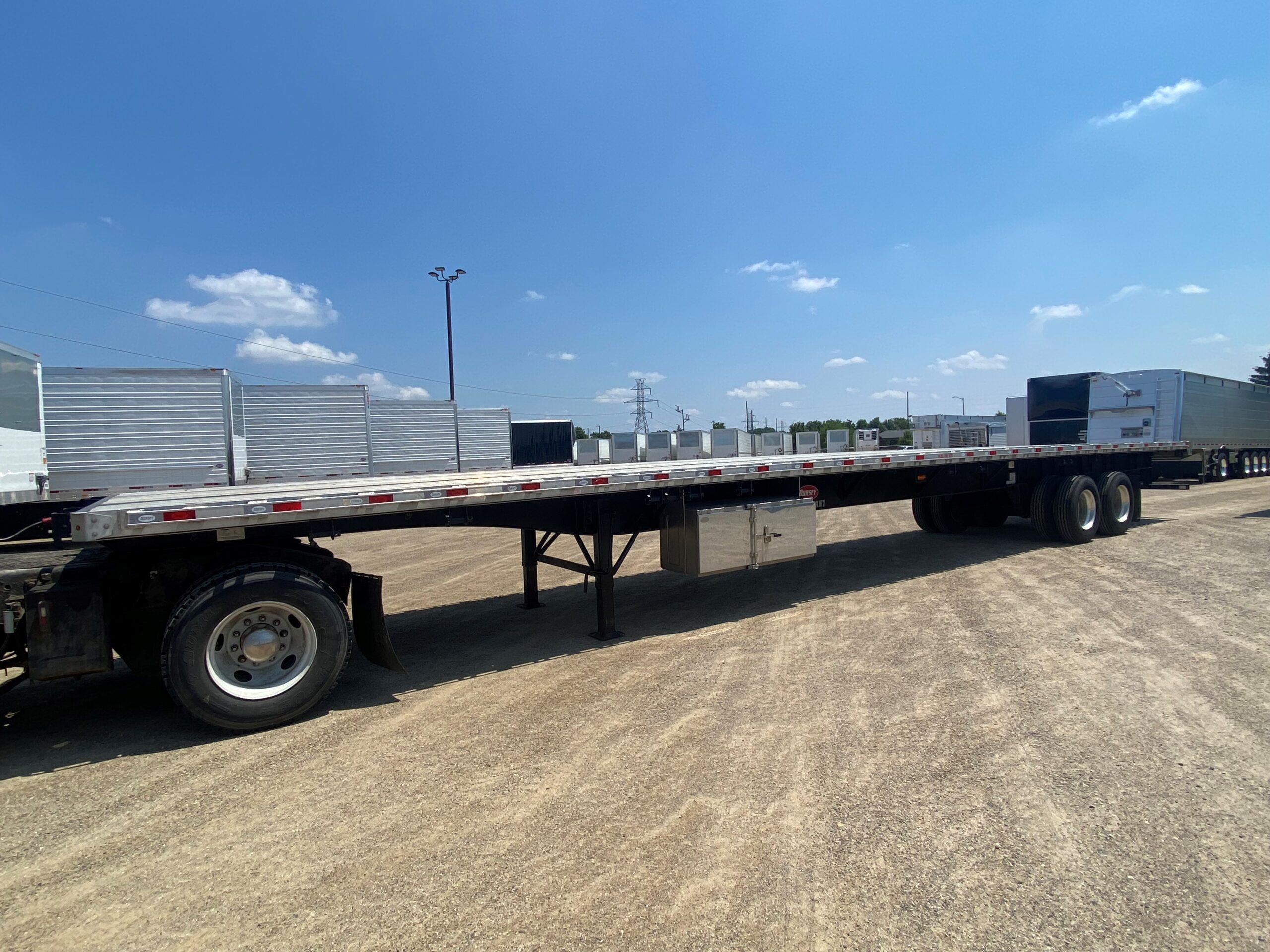 Royal Truck & Utility Trailer Inventory | New & Used Trailers