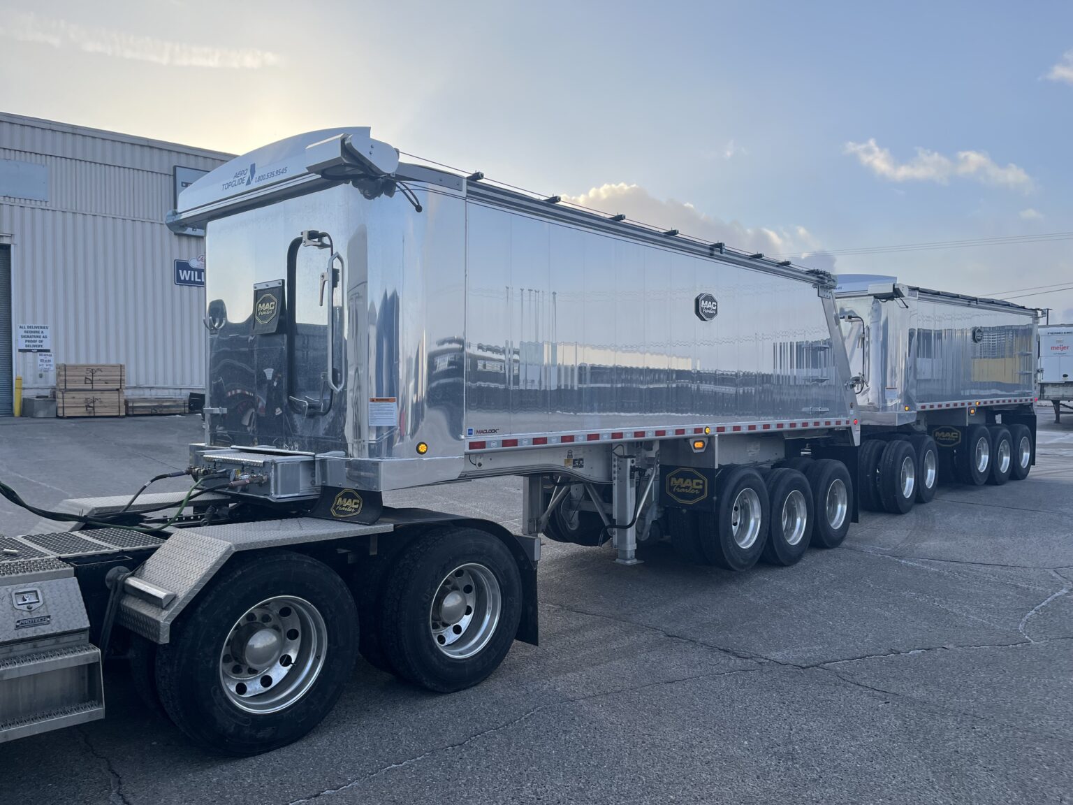 2026 MAC Aluminum Dump | Triple 10 | PLUS | Royal Truck & Utility Trailer